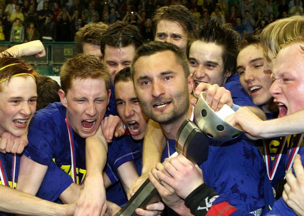 30 LET FOLTY: Vítkovice mají svůj charakter a modro-bílou tvář ...